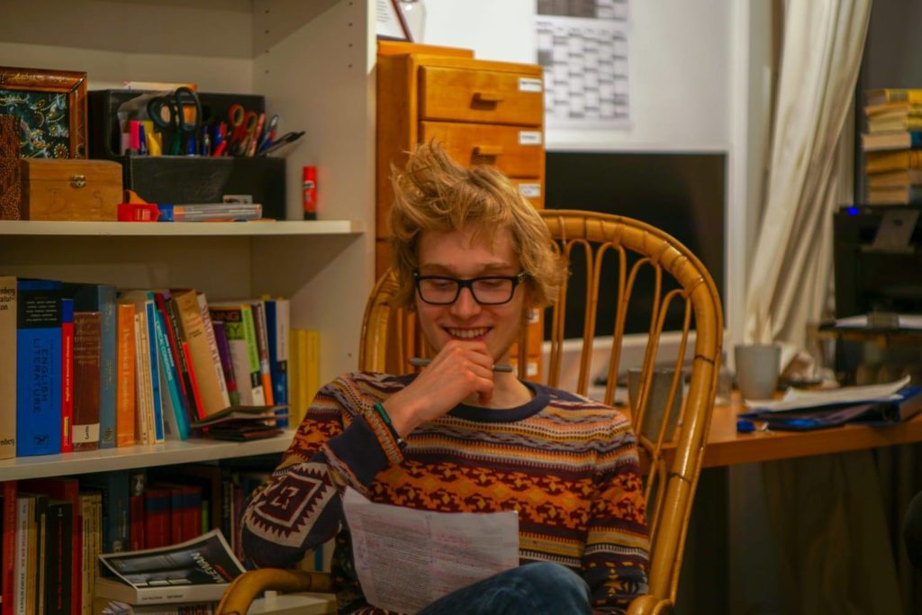 München hat Hausarrest: Zuhause mit Max – Junge Leute